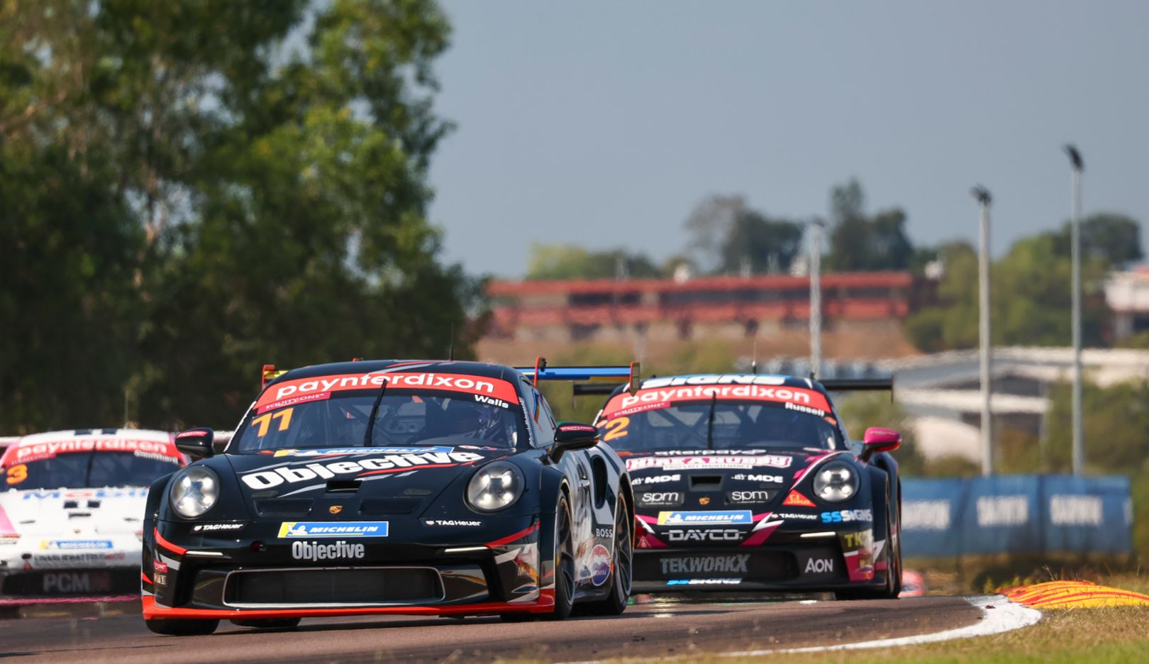 Jones sweeps Darwin in dominant display - Porsche Newsroom AUS
