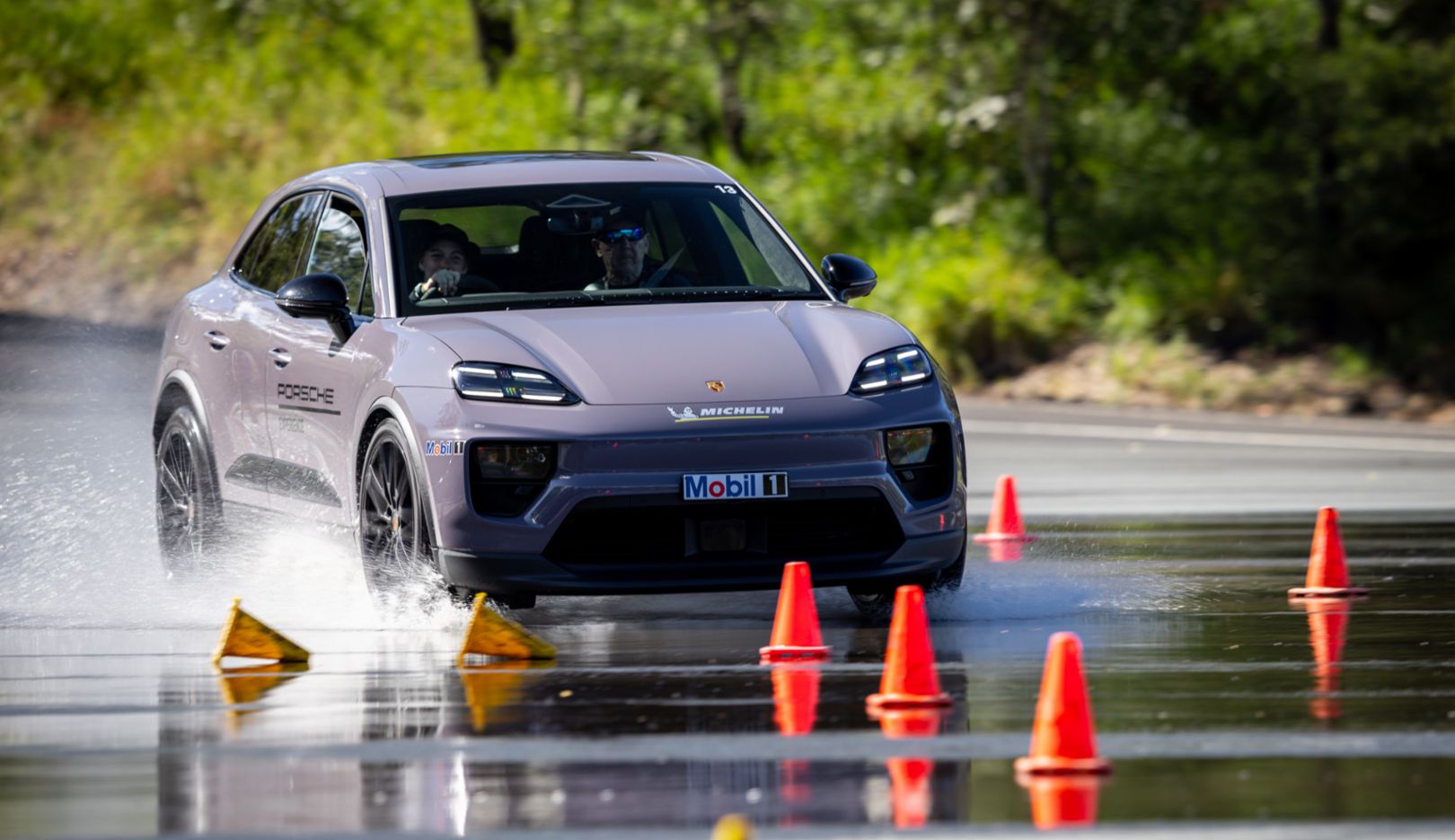 Porsche Experience launches new website - Porsche Newsroom AUS