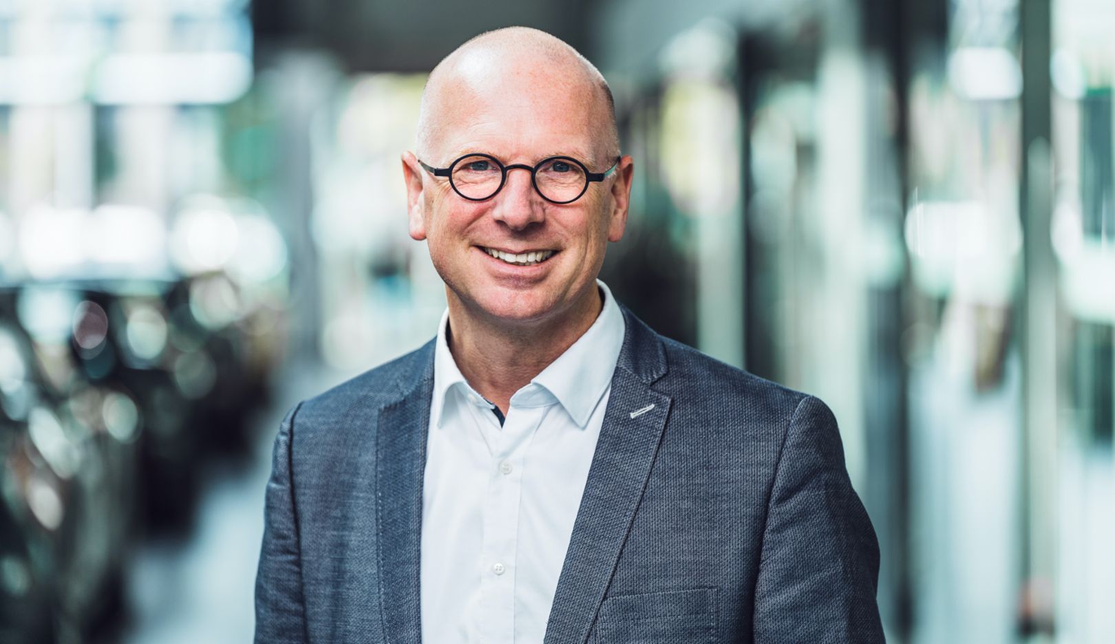 Neue Leiter in den Bereichen Sales und Aftersales bei der Porsche ...