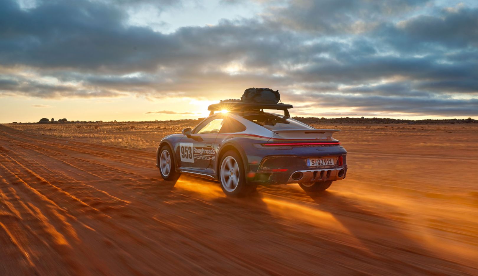 Del árido desierto a las pistas de México: Porsche 911 Dakar. - Porsche Newsroom LAT-AM