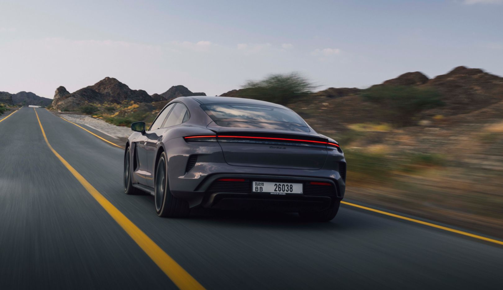 Listicle: Porsche Taycan Turbo S - Porsche Newsroom