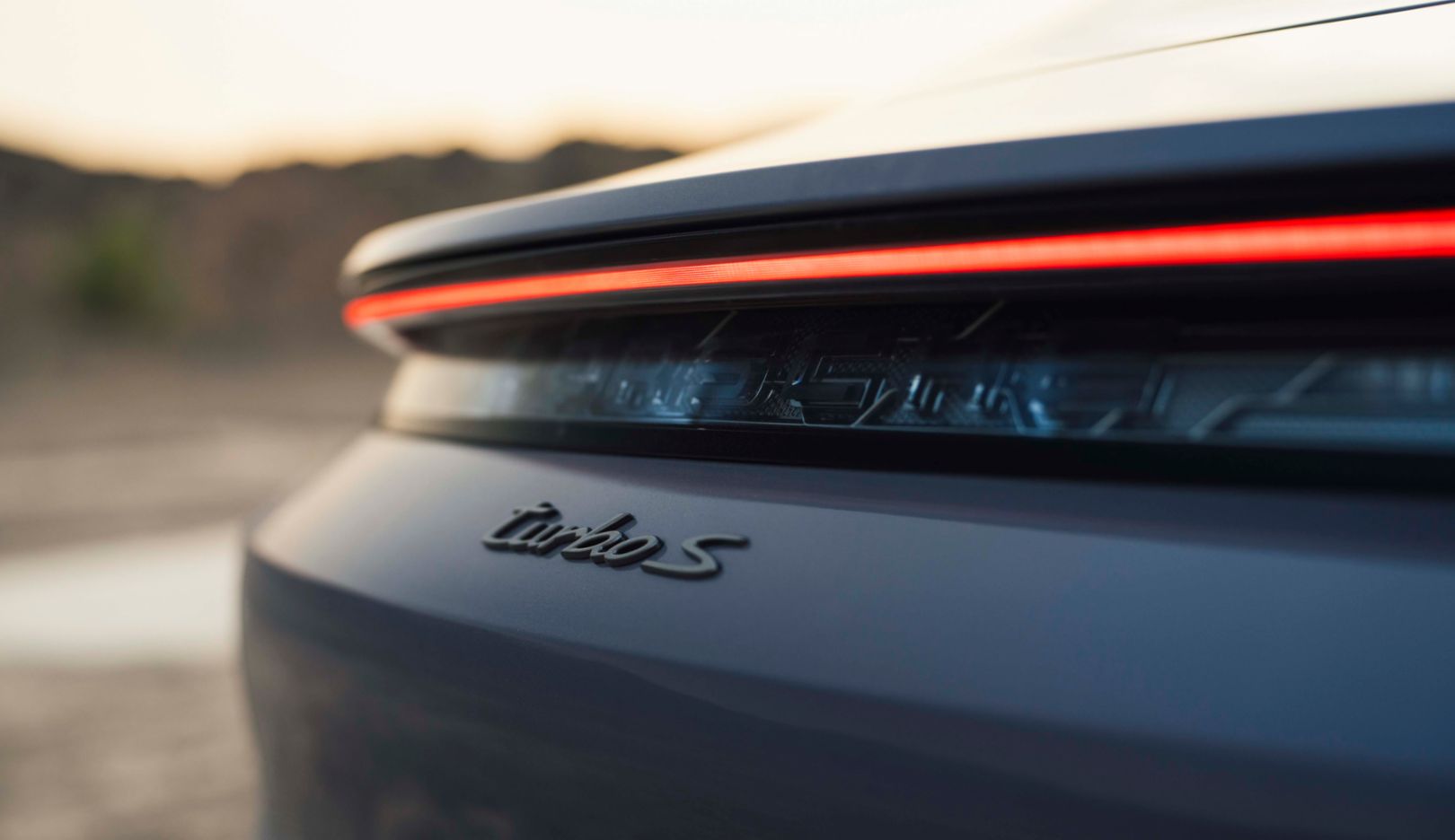 Listicle: Porsche Taycan Turbo S - Porsche Newsroom