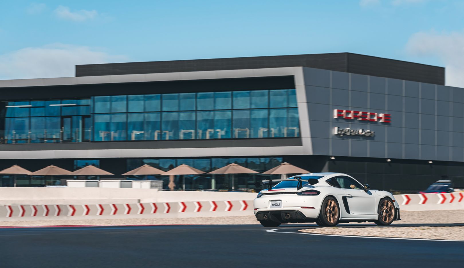 Porsche Experience Center Los Angeles - Porsche Newsroom USA