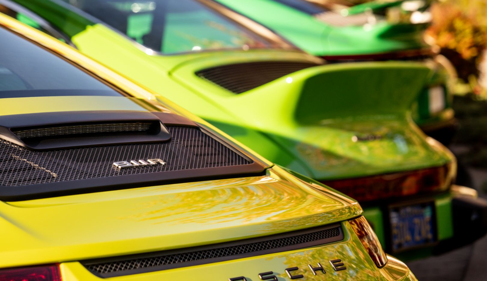 Rare Shades 5 draws Porsche fans to unique colors – and a taste of ...