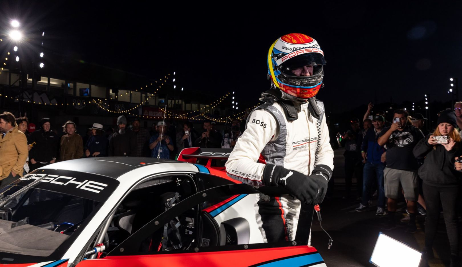 Introducing the new Porsche 911 GT3 R rennsport - Porsche Newsroom USA