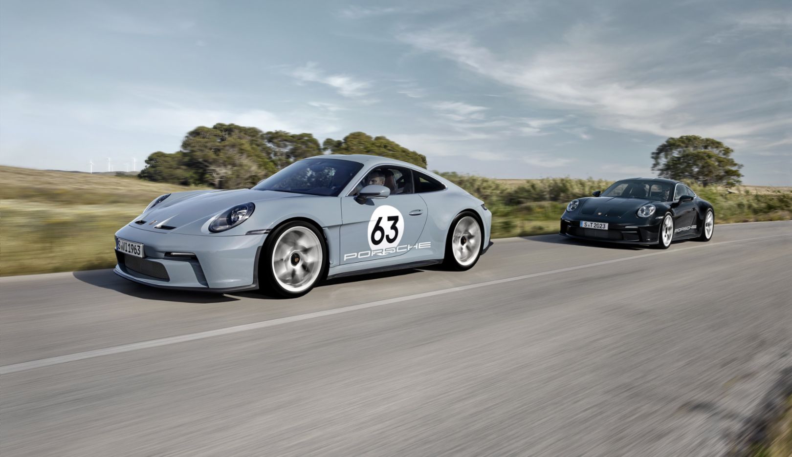 The new Porsche 911 S/T: the lightest 911 of its generation - Porsche ...