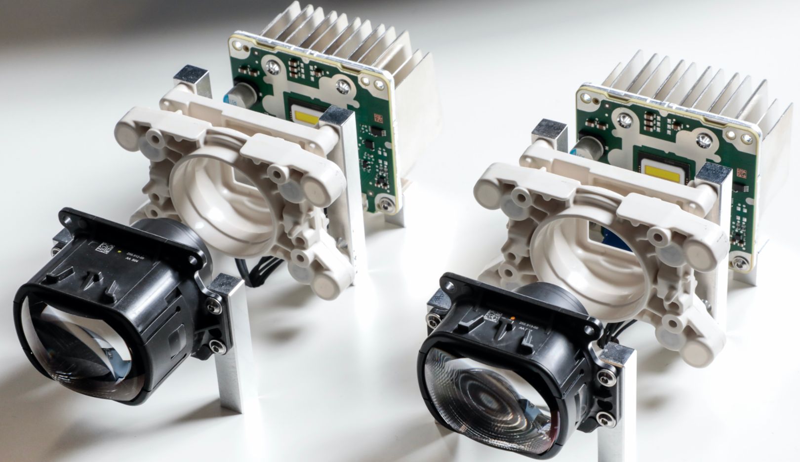 Performance leap in light technology - Porsche Newsroom