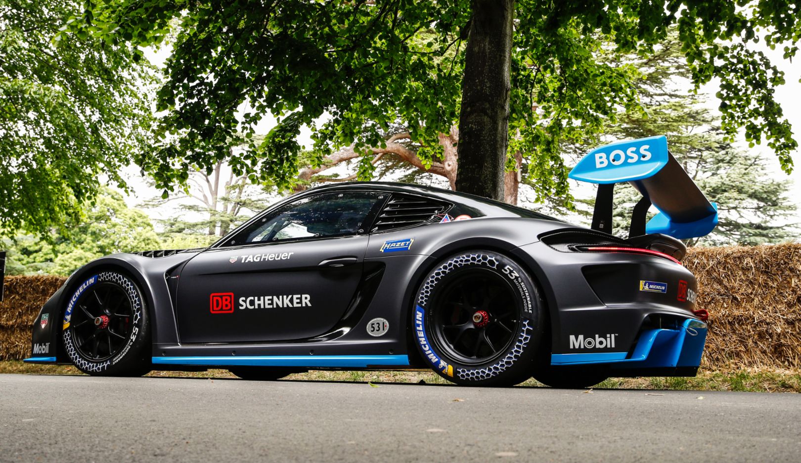 Public world premiere of the GT4 e-Performance at the Festival of Speed ...