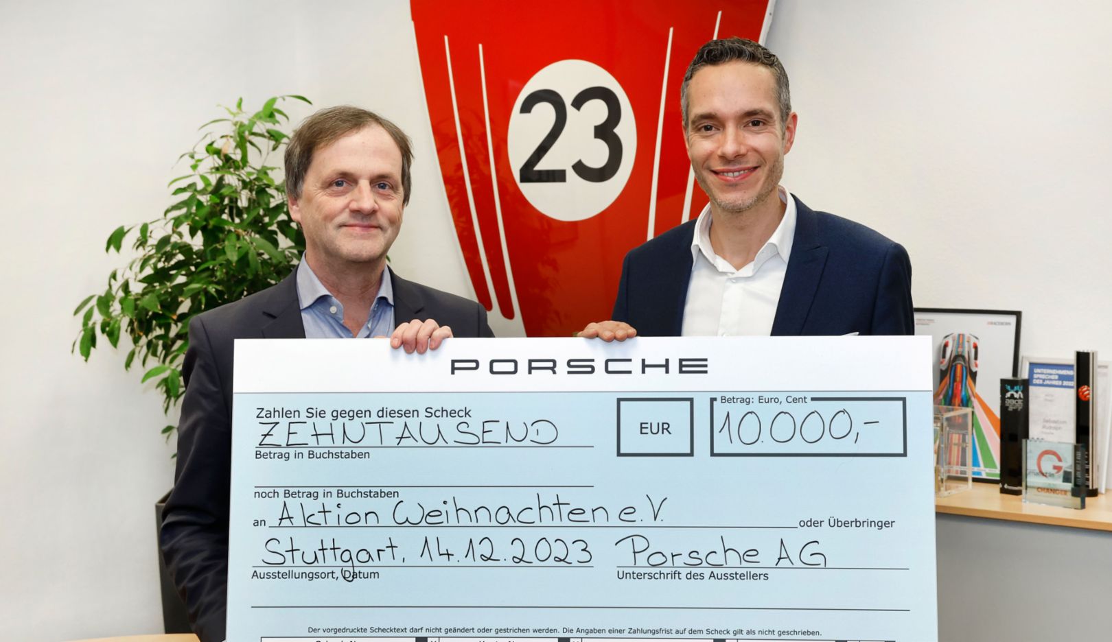 75 Jahre Porsche Sportwagen: Rund 750 Mitarbeiter engagieren sich ...