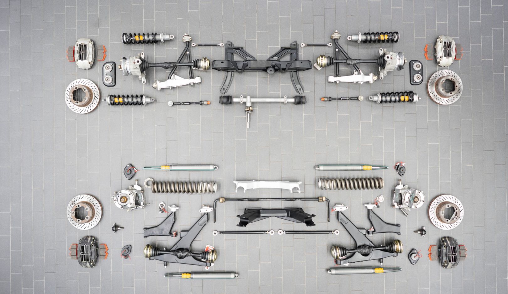 Porsche preserves the history of the 959 Paris-Dakar - Porsche Newsroom