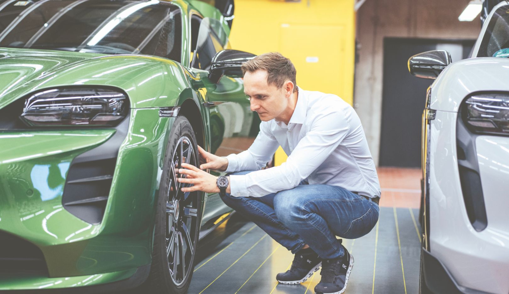 Best of both worlds: full-time engineer, part-time instructor - Porsche ...