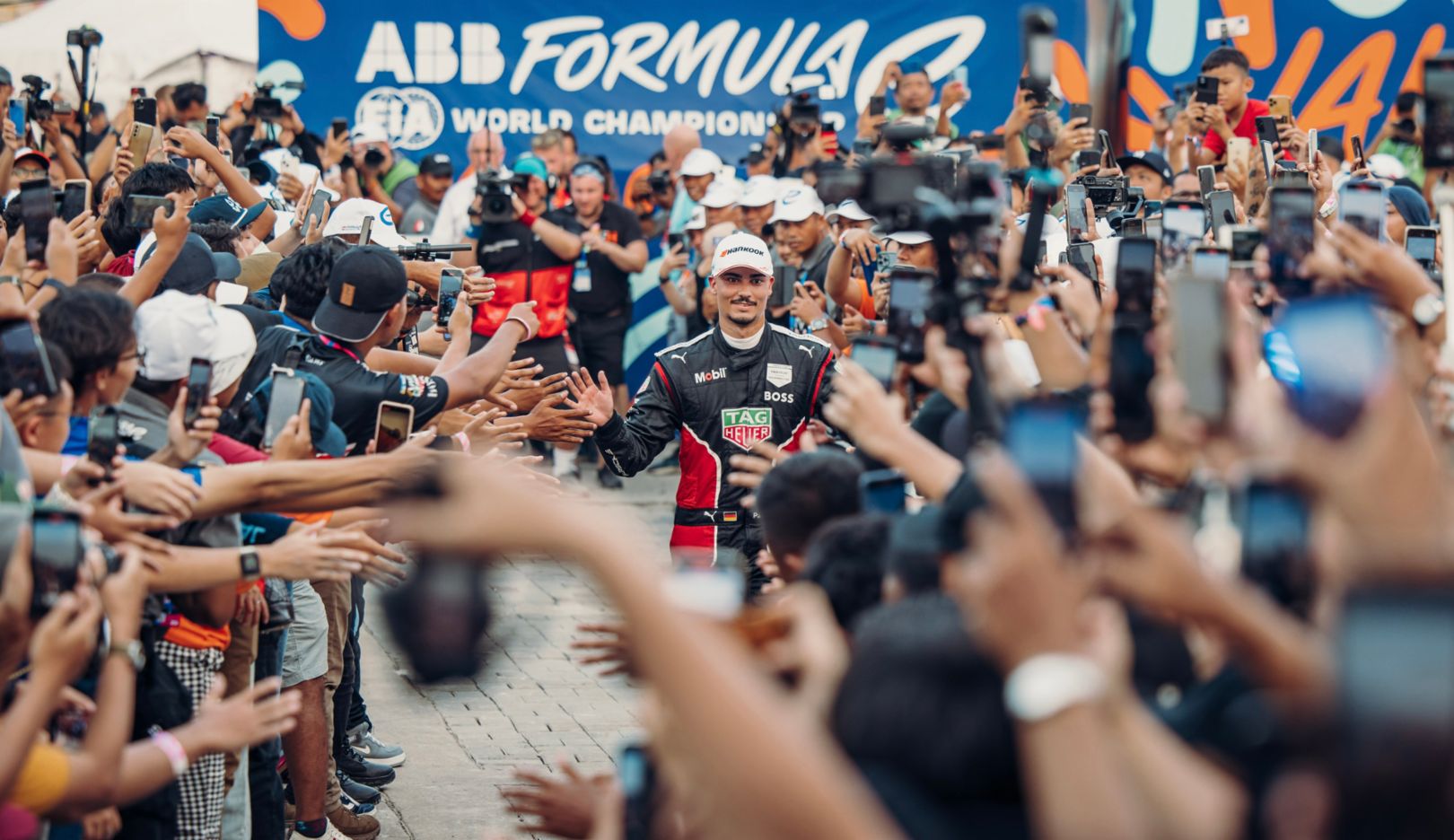 Strong Porsche team performance in Jakarta rewarded with lead in the ...