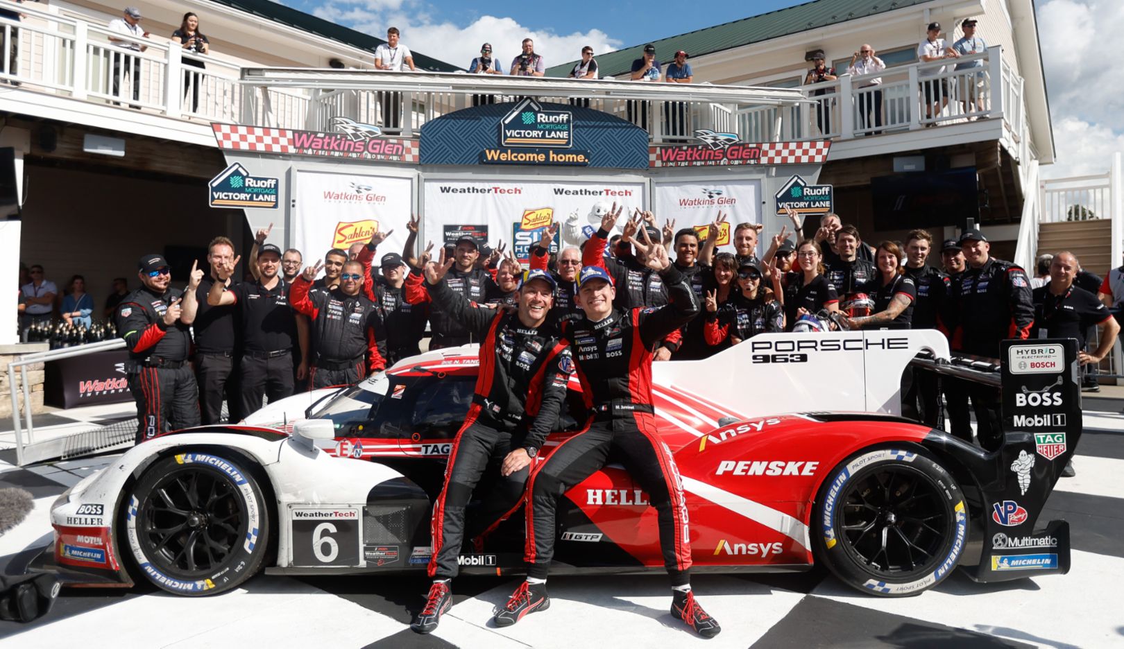Porsche Penske Motorsport looks back on positive debut year - Porsche ...