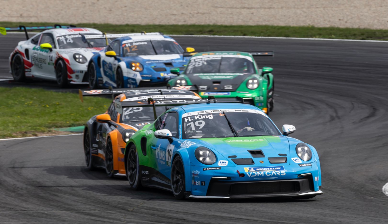 Morris Schuring ist jüngster Sieger des Porsche Carrera Cup Deutschland ...