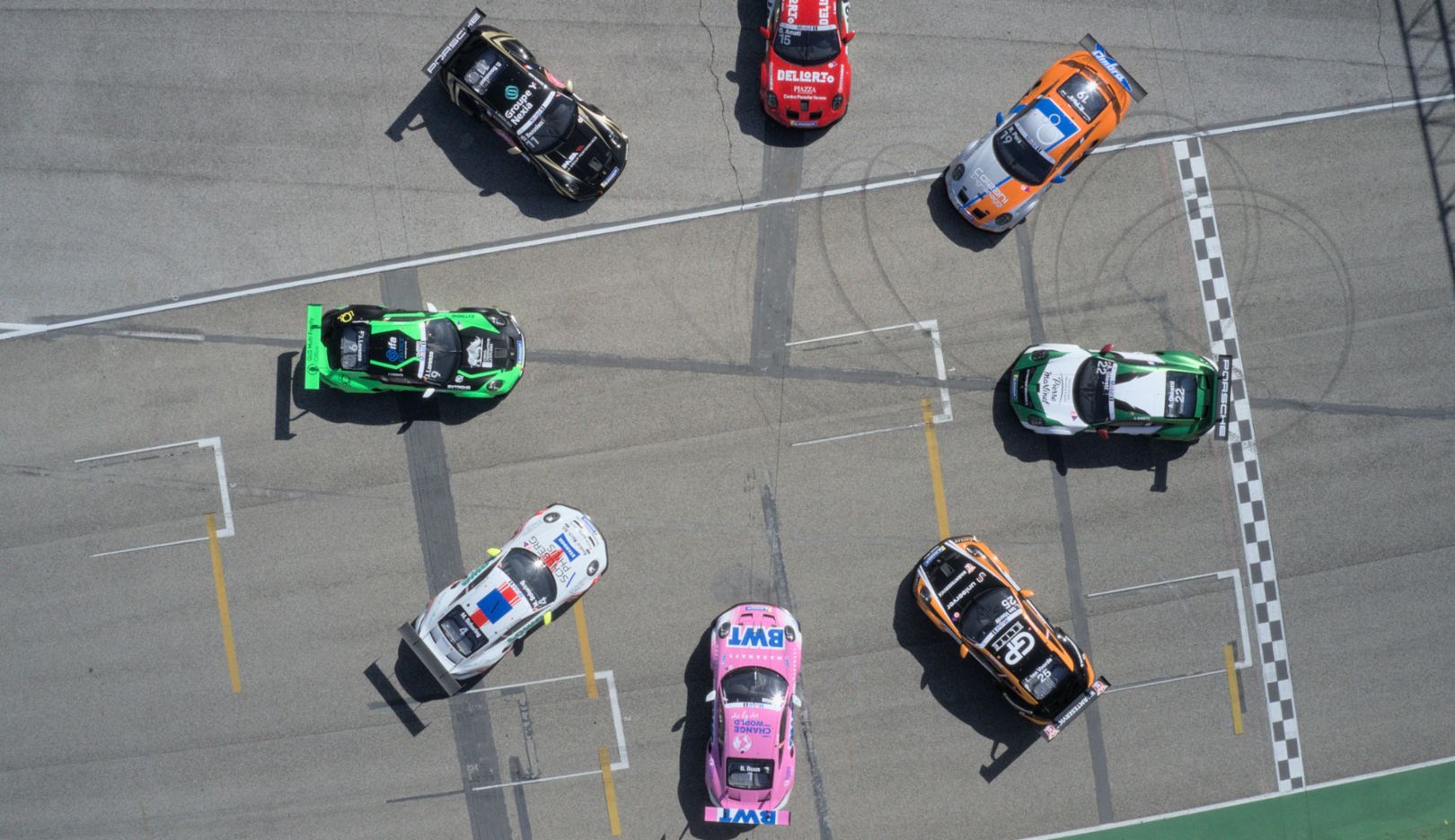 Harry King celebrates his first Porsche Mobil 1 Supercup victory in ...
