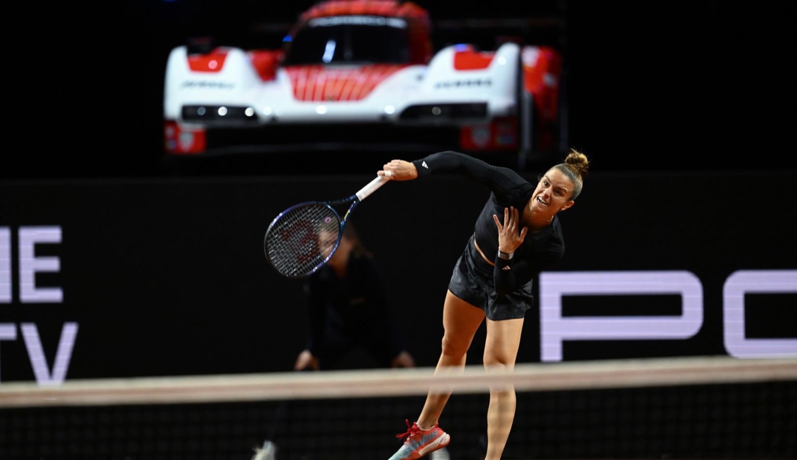 Porsche Friend Iga Swiatek aiming to become No. 1 again at the WTA ...
