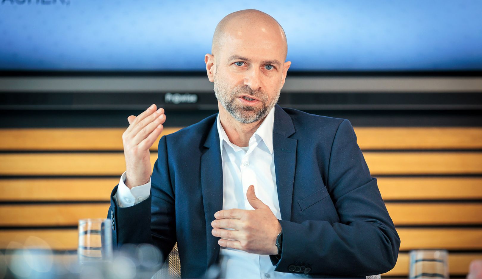 A New School in 12 Weeks - Porsche Newsroom