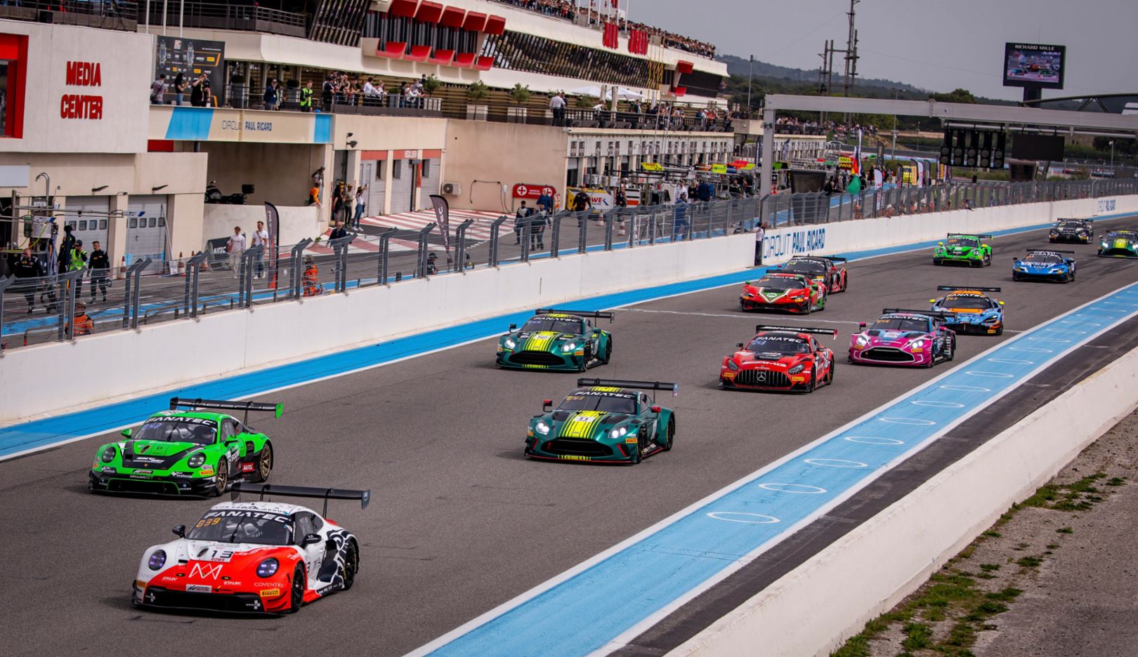 Eight Porsche 911 GT3 R contest opening round of Europe’s toughest GT3 ...