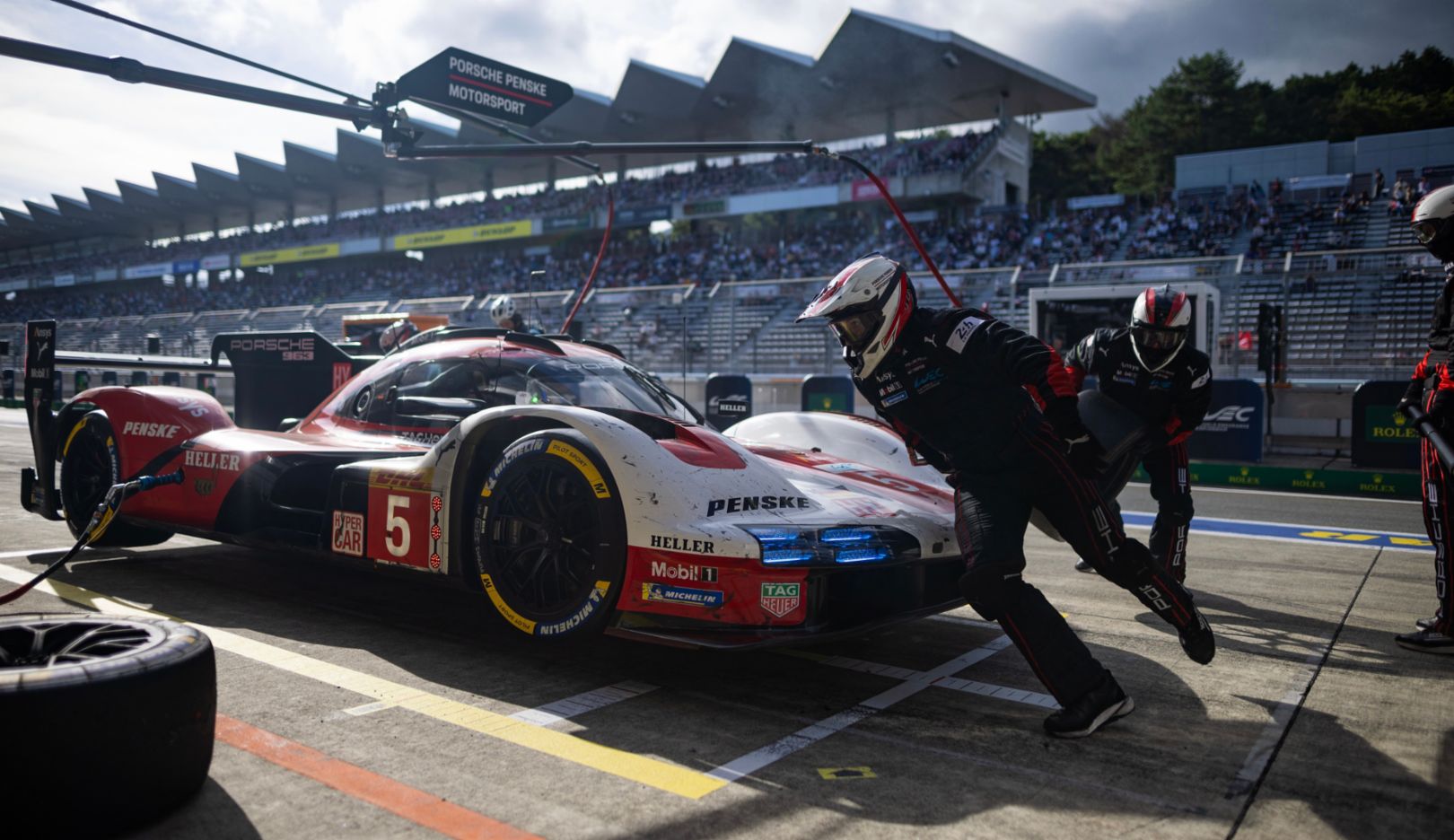 Porsche Penske Motorsport works team wins the WEC race in Fuji ...