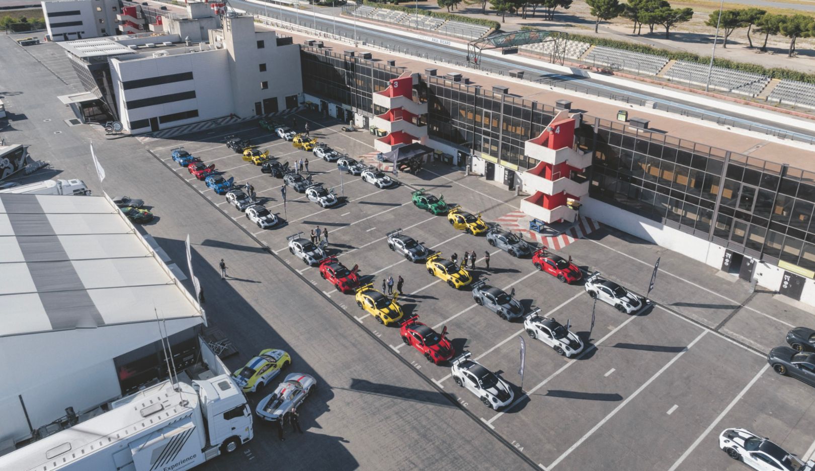 Driving school 2.0: Master Training in the French Riviera - Porsche ...