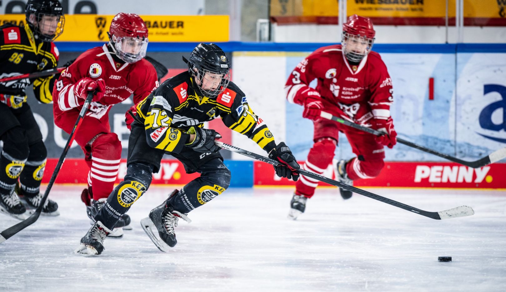 Porsche Eishockey Cup: Das internationale U13-Turnier bei den Steelers ...