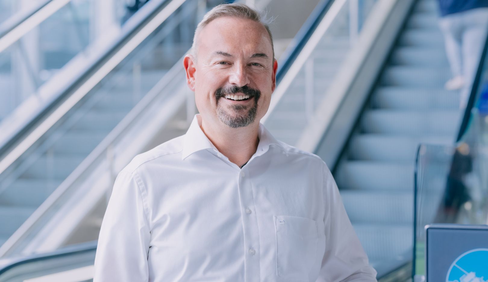 This Airport Thinks Ahead - Porsche Newsroom