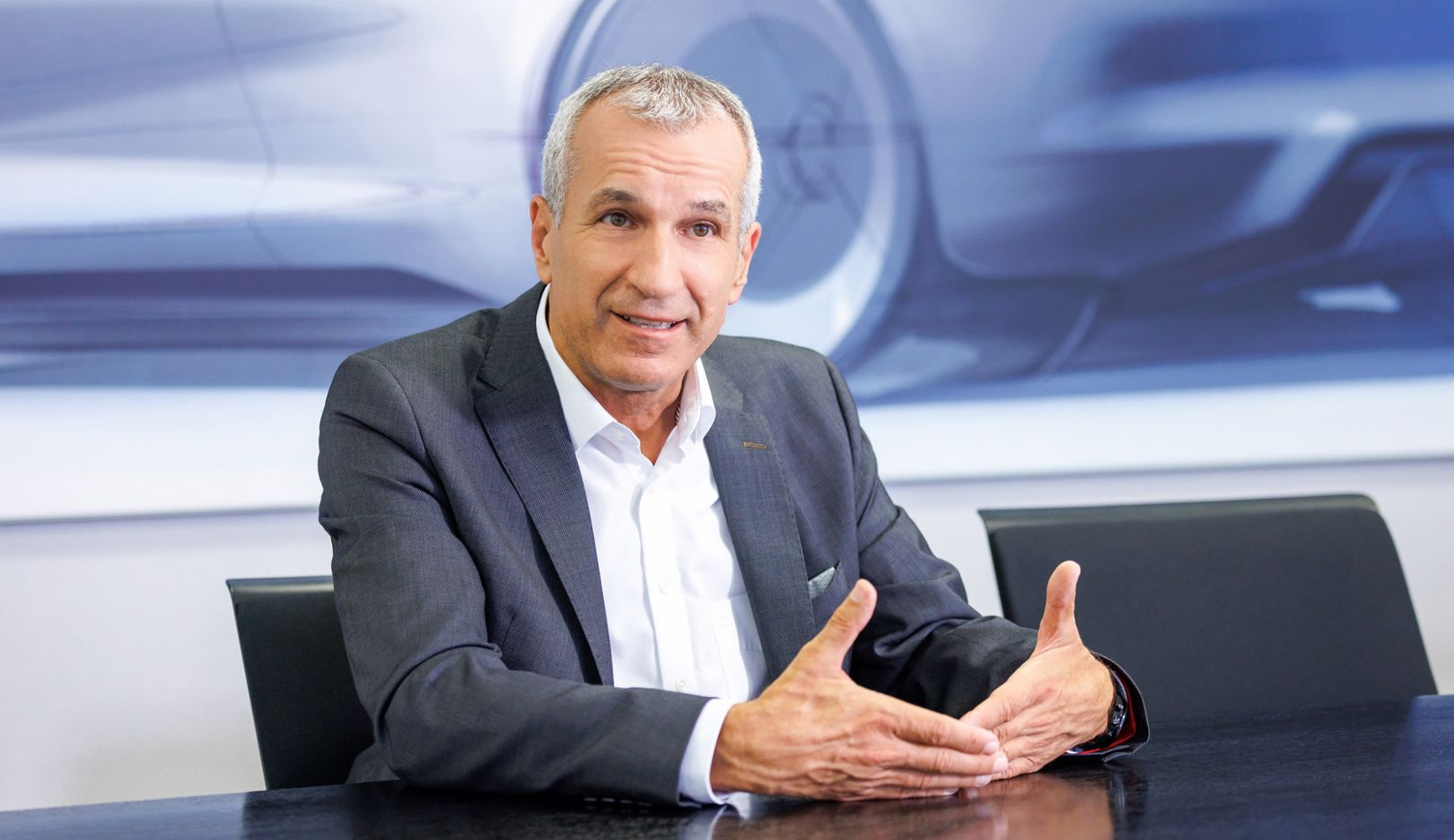 Einladung in die Chefetage - Porsche Newsroom DEU