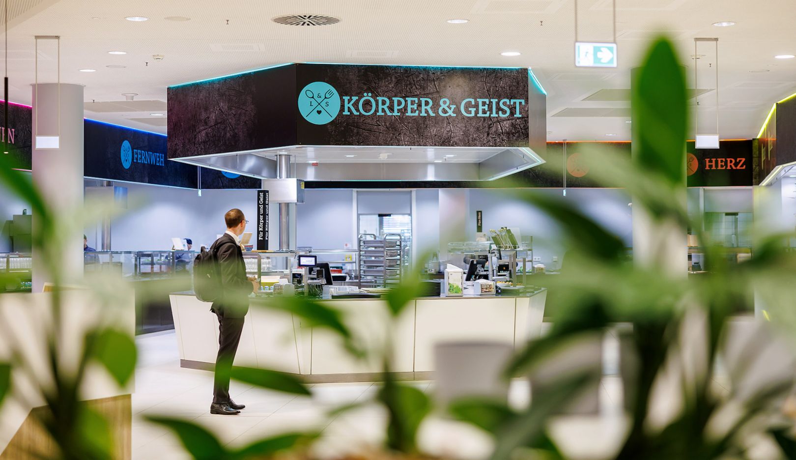 The Intermediary - Porsche Newsroom