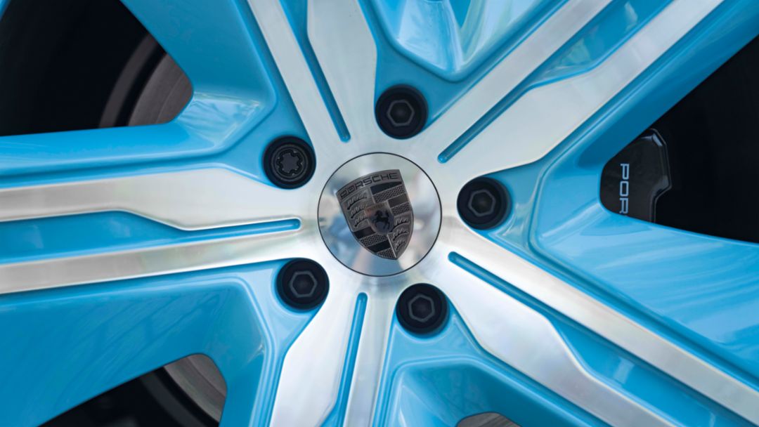 Listicle: Porsche Macan Turbo - Porsche Newsroom