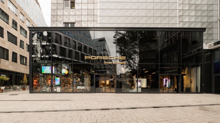 Porsche opens brand store in Stuttgart - Porsche Newsroom