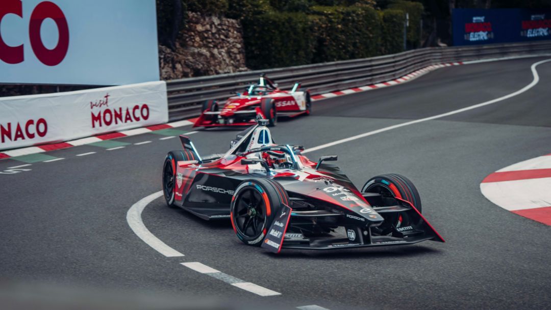 Images & videos - Porsche Newsroom