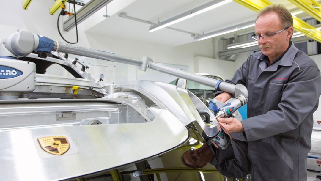 Meisterbock / Cubing - How Porsche ensures the quality of its products ...