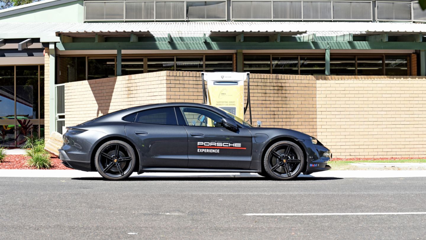 Taycan joins Porsche Track Experience fleet in Australia - Porsche ...