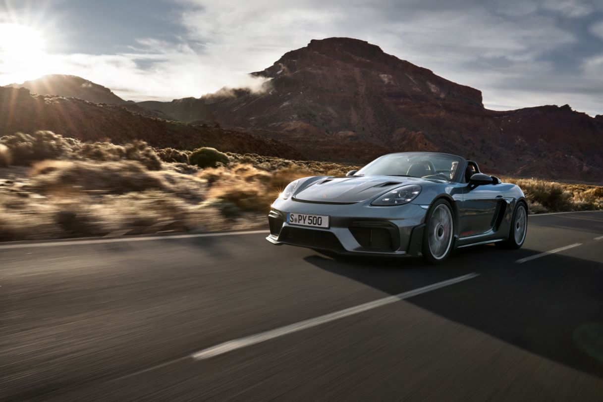 Porsche 718 Spyder RS devine vârful de gamă al familiei de motoare ...