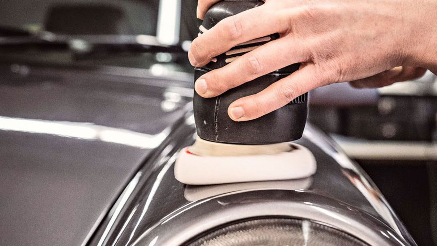 Return to glory: spring car preparation - Porsche Newsroom