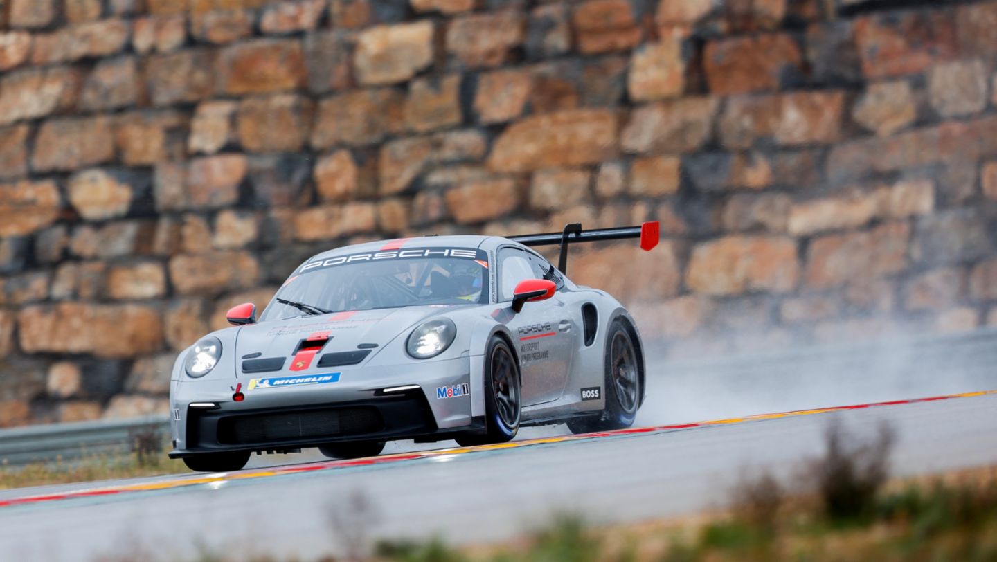 Porsche Junior wanted: 12 candidates battle for major sponsorship ...