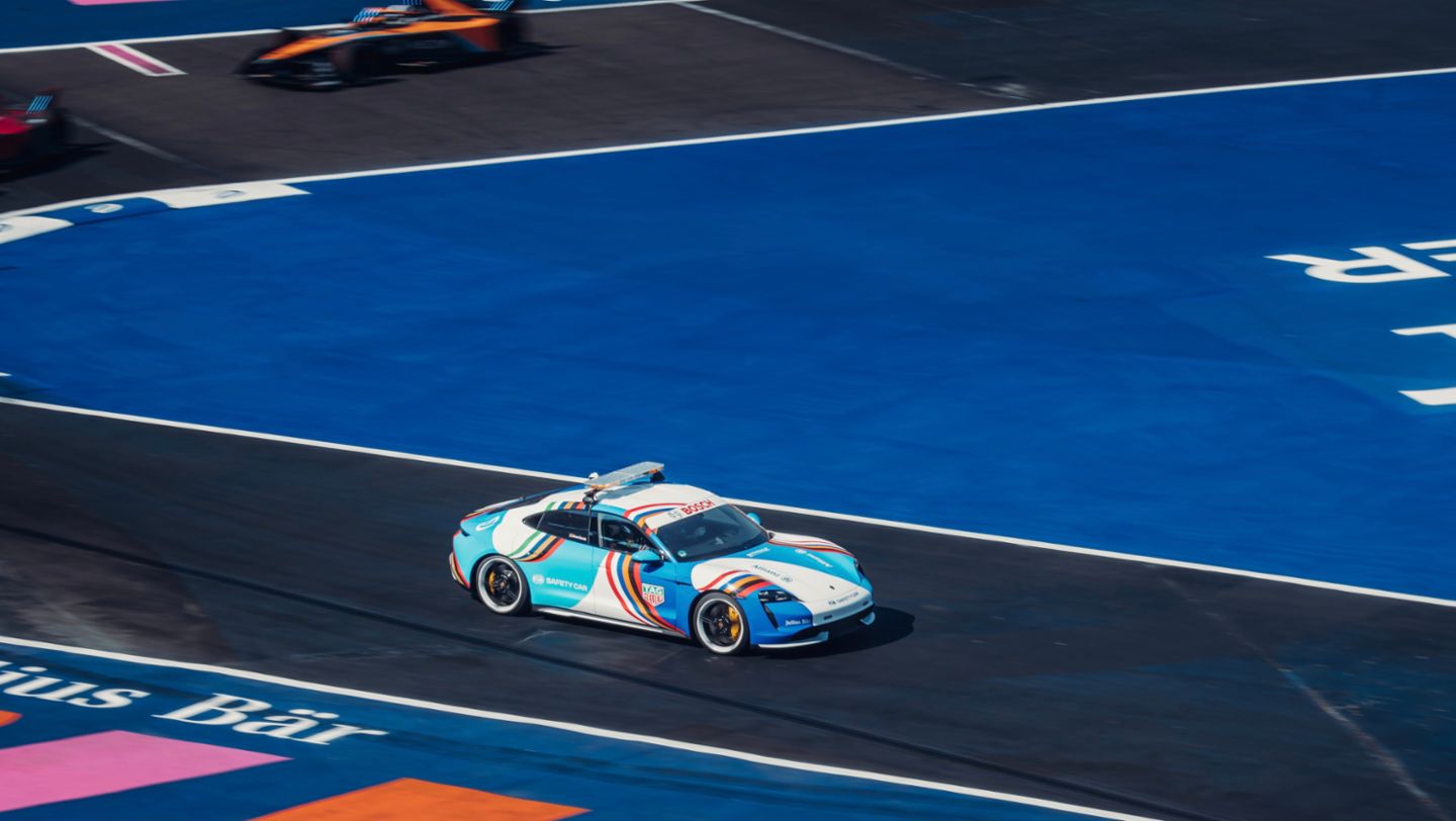 Porsche Taycan revealed as new Formula E safety car - Porsche Newsroom