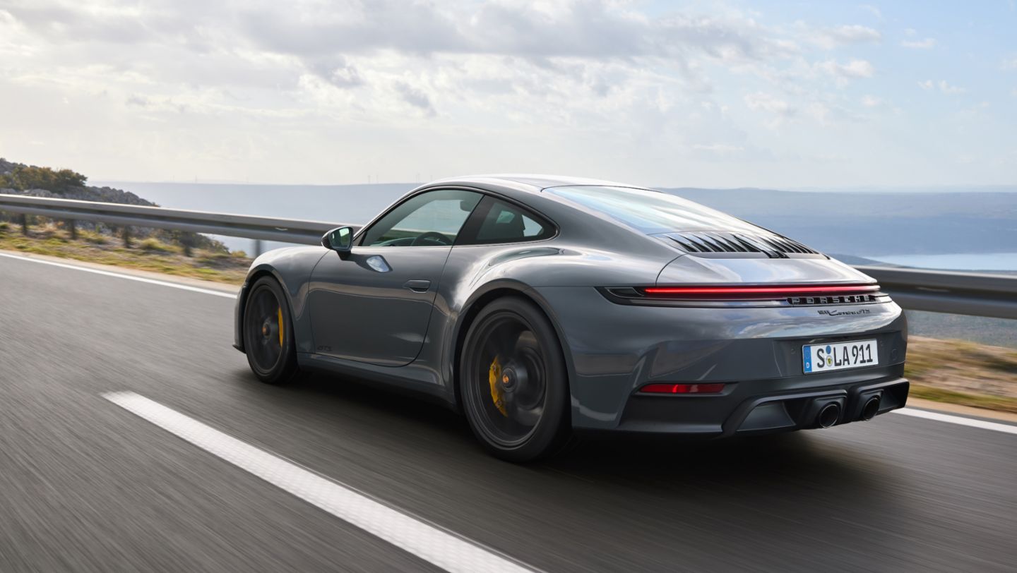 T Hybrid For Significantly Enhanced Performance Porsche Newsroom AUS