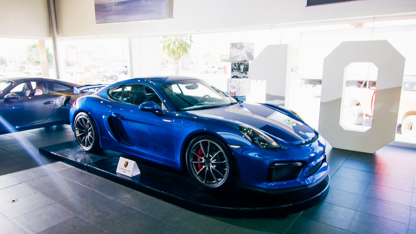 Porsche celebra la entrega de su unidad 10,000 en México - Porsche ...
