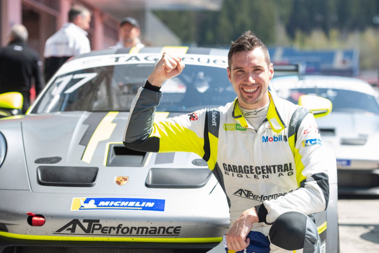 Arrembante debutto del nuovo pilota sponsorizzato Jasin Ferati ...