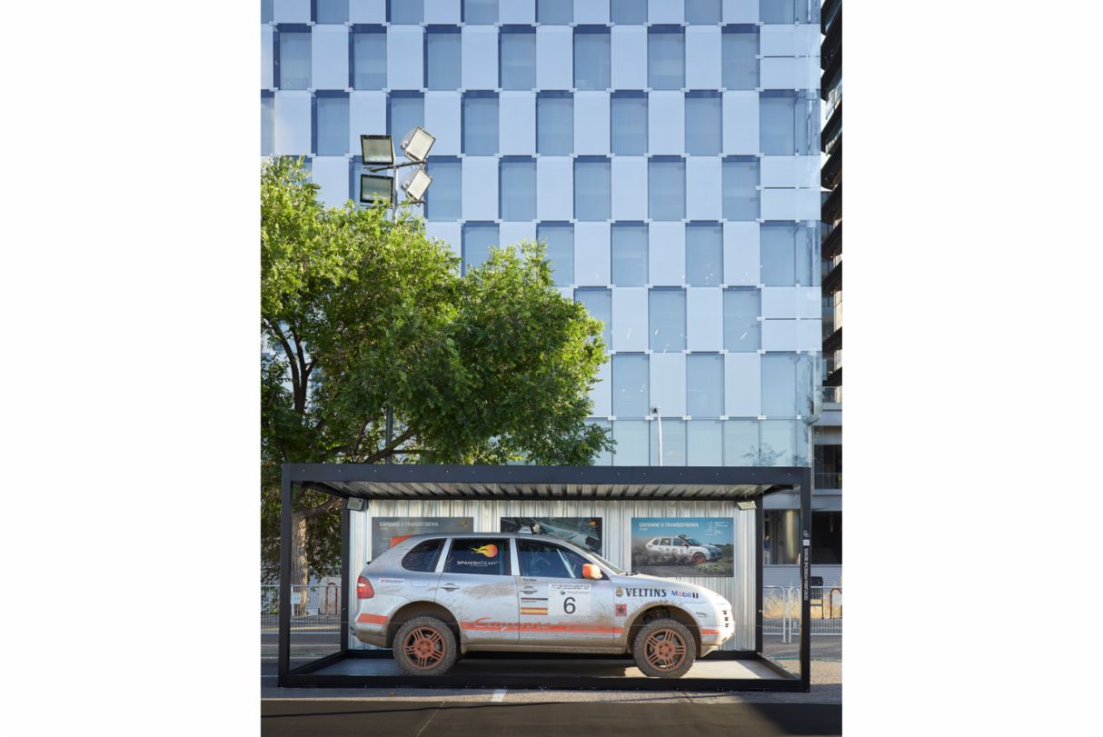 Porsche Boxes, un lugar que transmite la pasión de la marca - Porsche ...