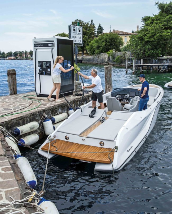 Quiet Speed Ahead! - Porsche Newsroom