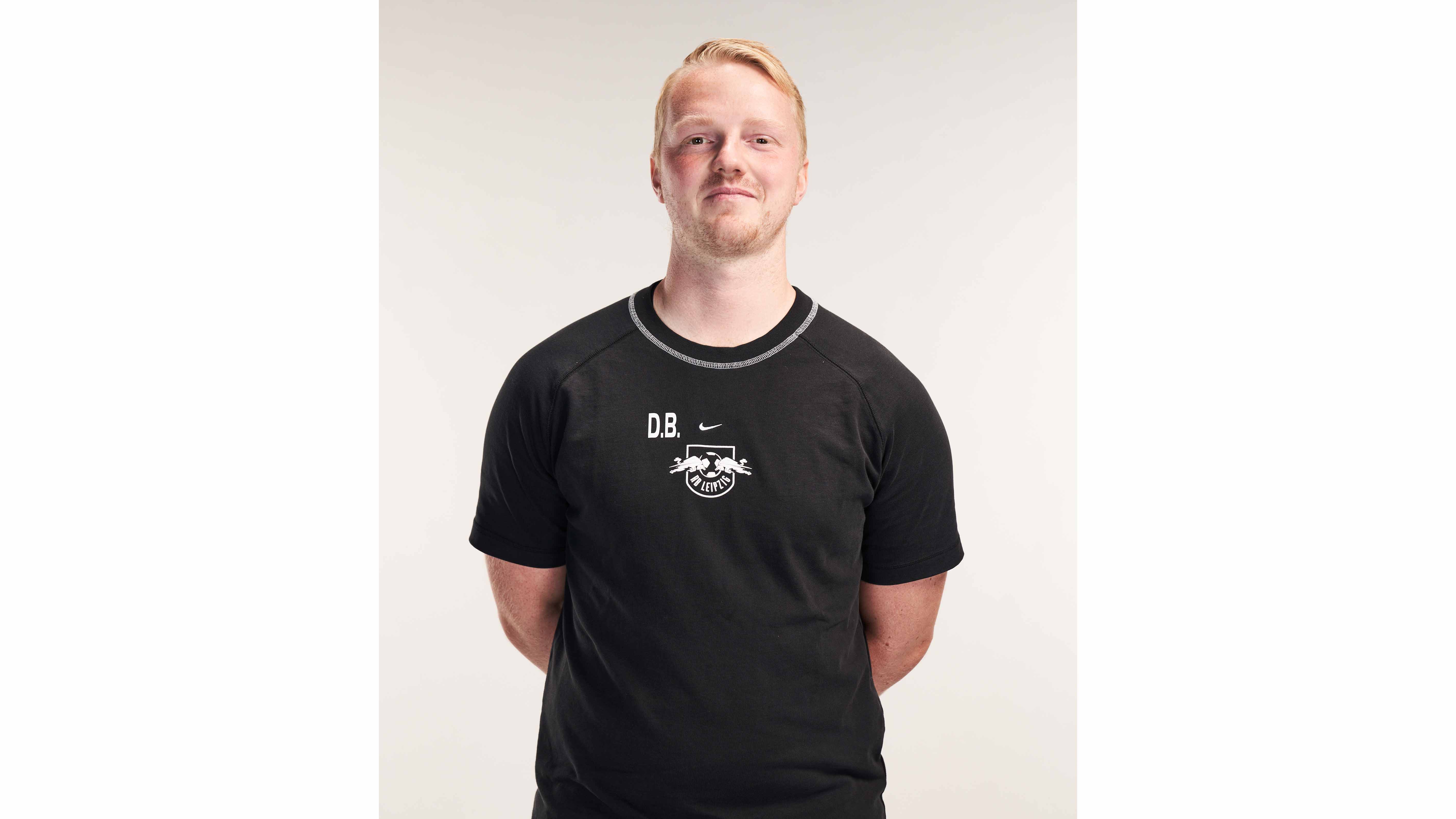 Der Countdown für den Porsche Fußball Cup läuft - Porsche Newsroom DEU