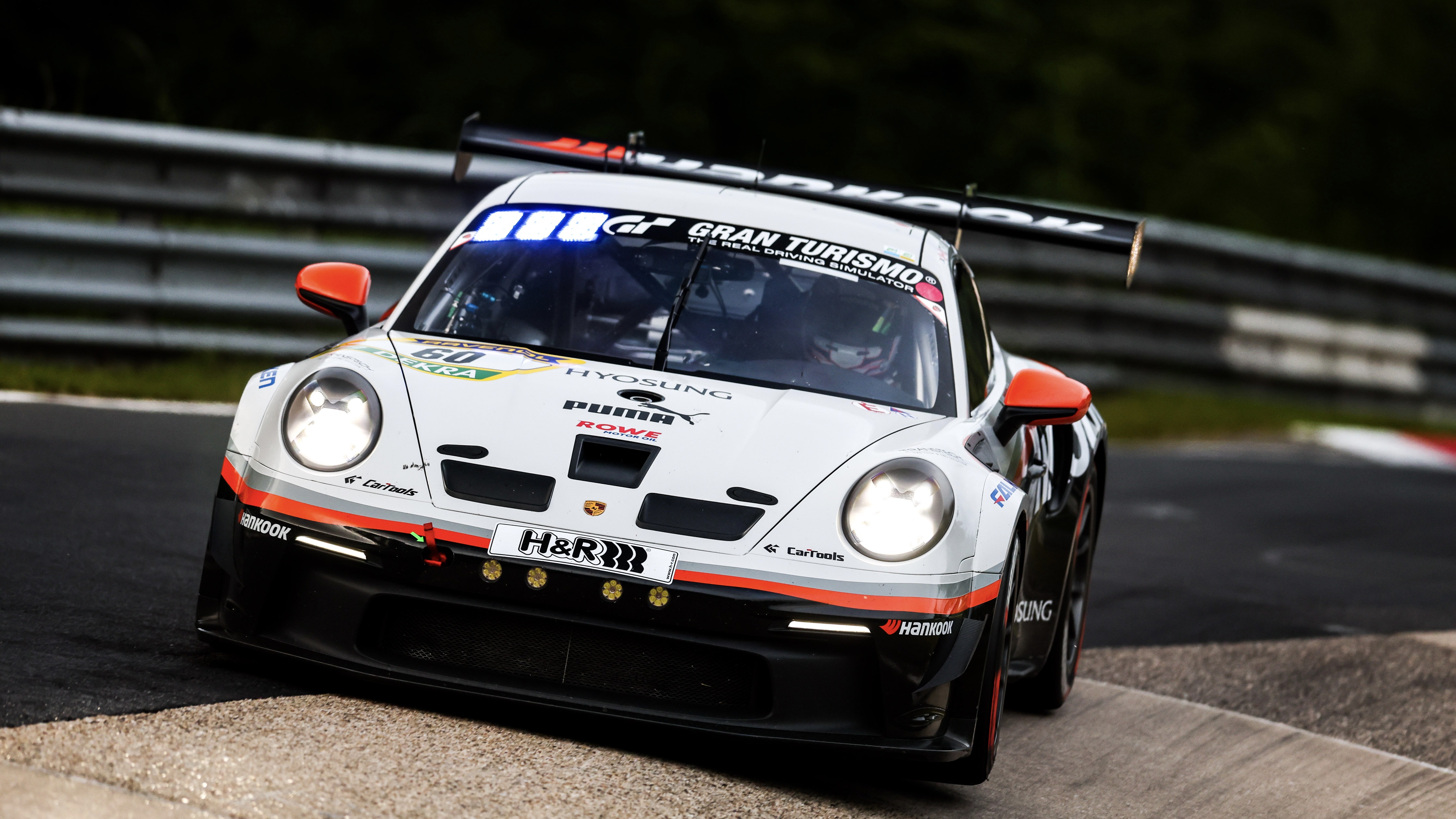 Porsche-Kundenteam Manthey EMA wird bei stark verkürztem Rennen Zweiter ...