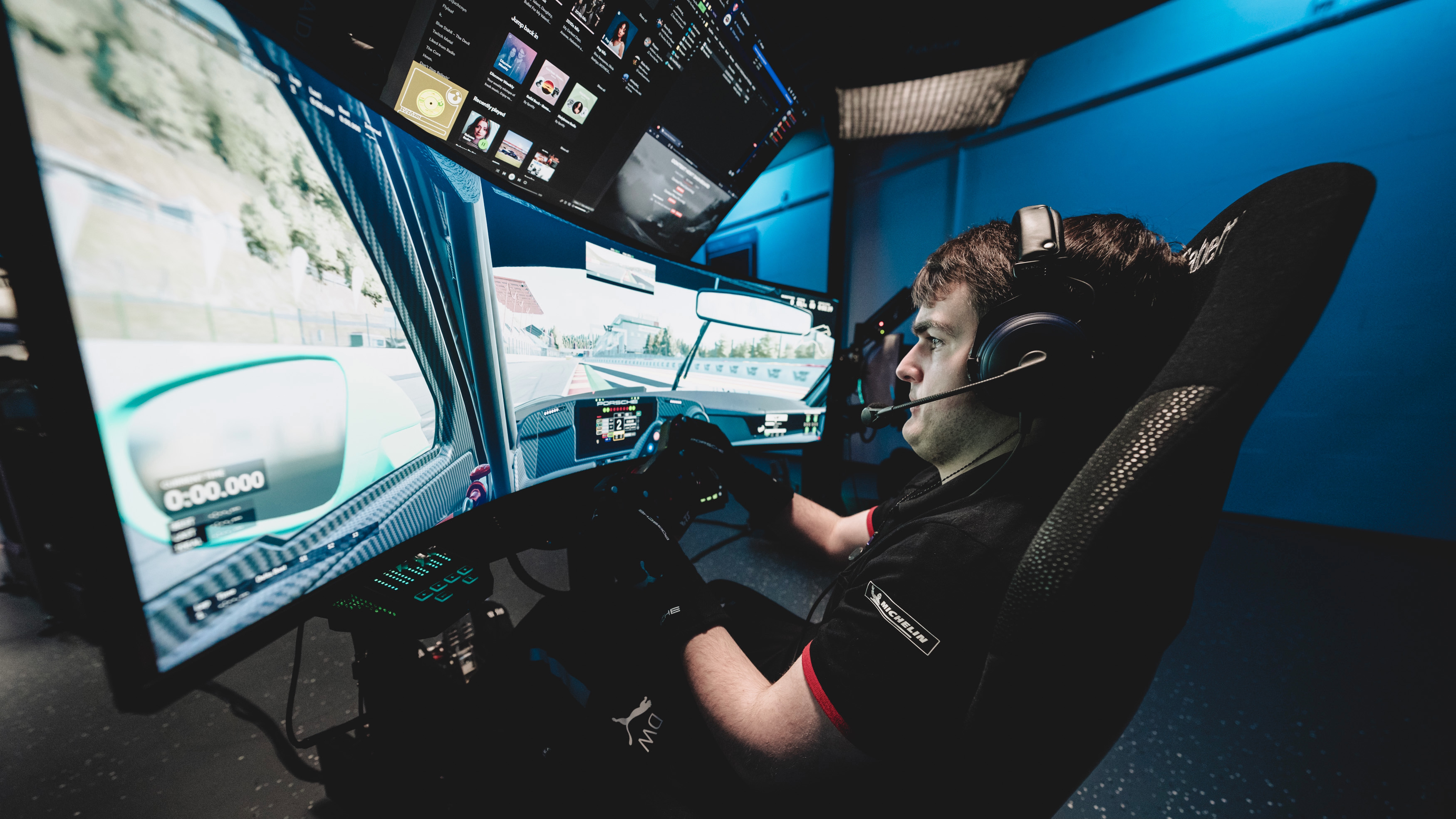 Early out for Porsche Coanda Esports at round four of the ESL-R1 series ...