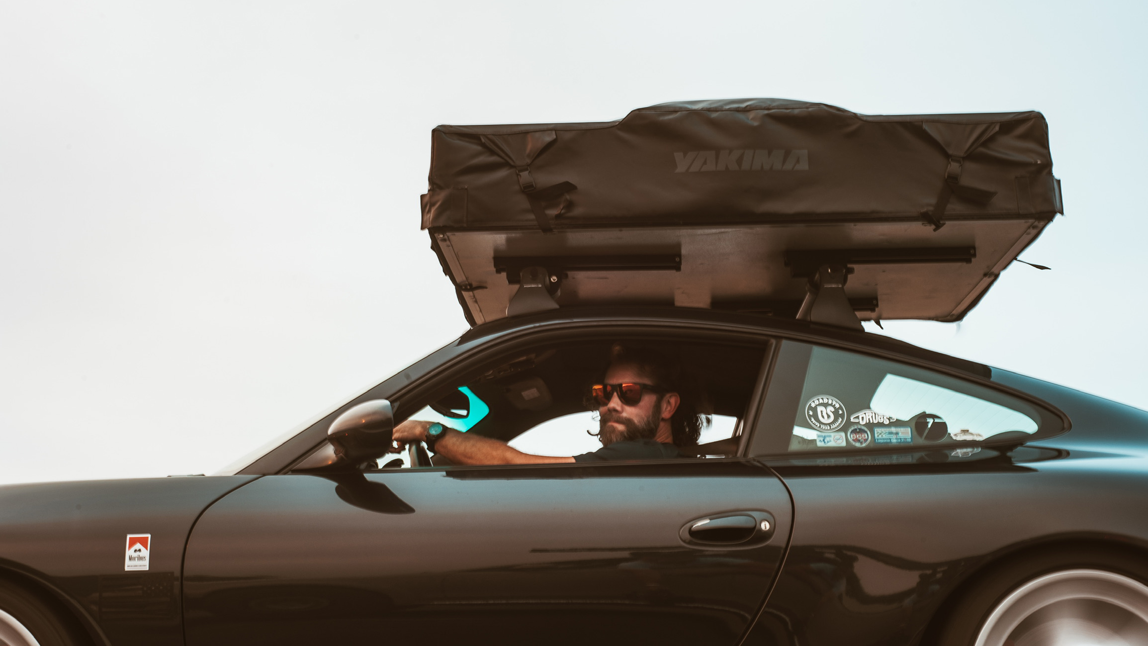 Raising the roof: 911 with roof tent - Porsche Newsroom