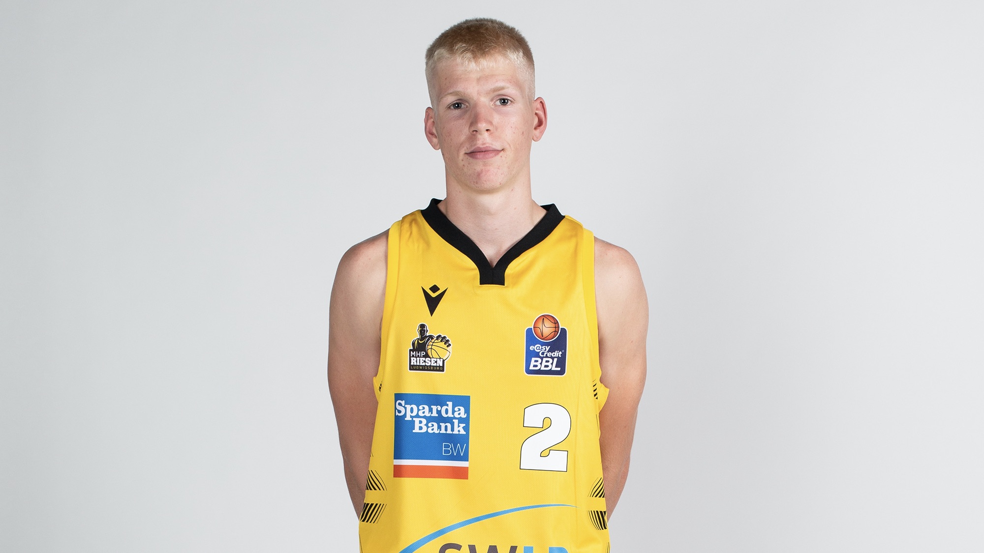 Basketball-Talente schaffen es bis ins Playoffs-Halbfinale - Porsche ...