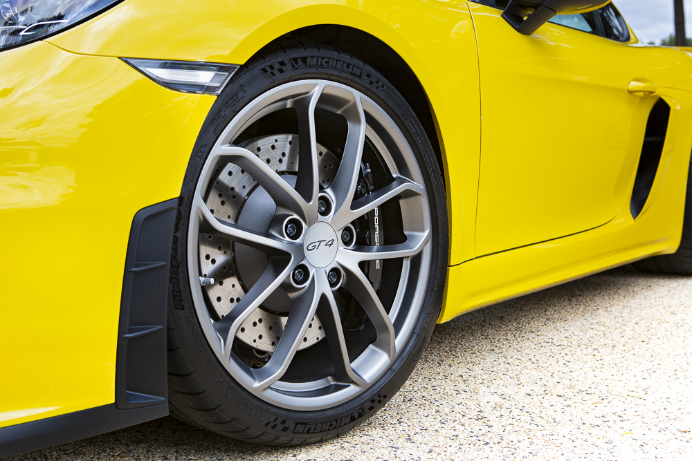 Product Highlights: Porsche 718 Cayman GT4 - meant for something more ...