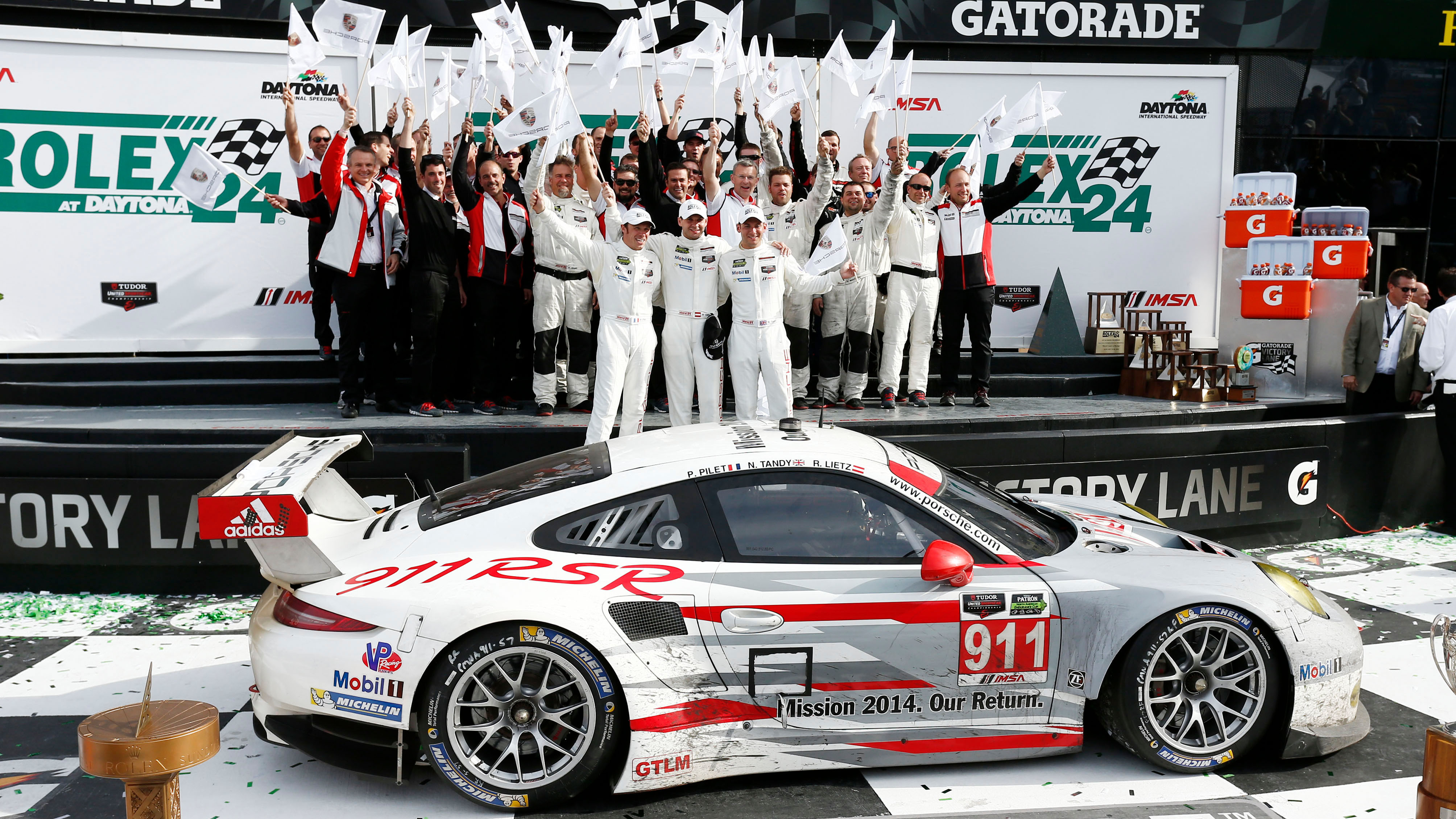 Seven IMSA years, seven titles: the Porsche 911 RSR in North America ...