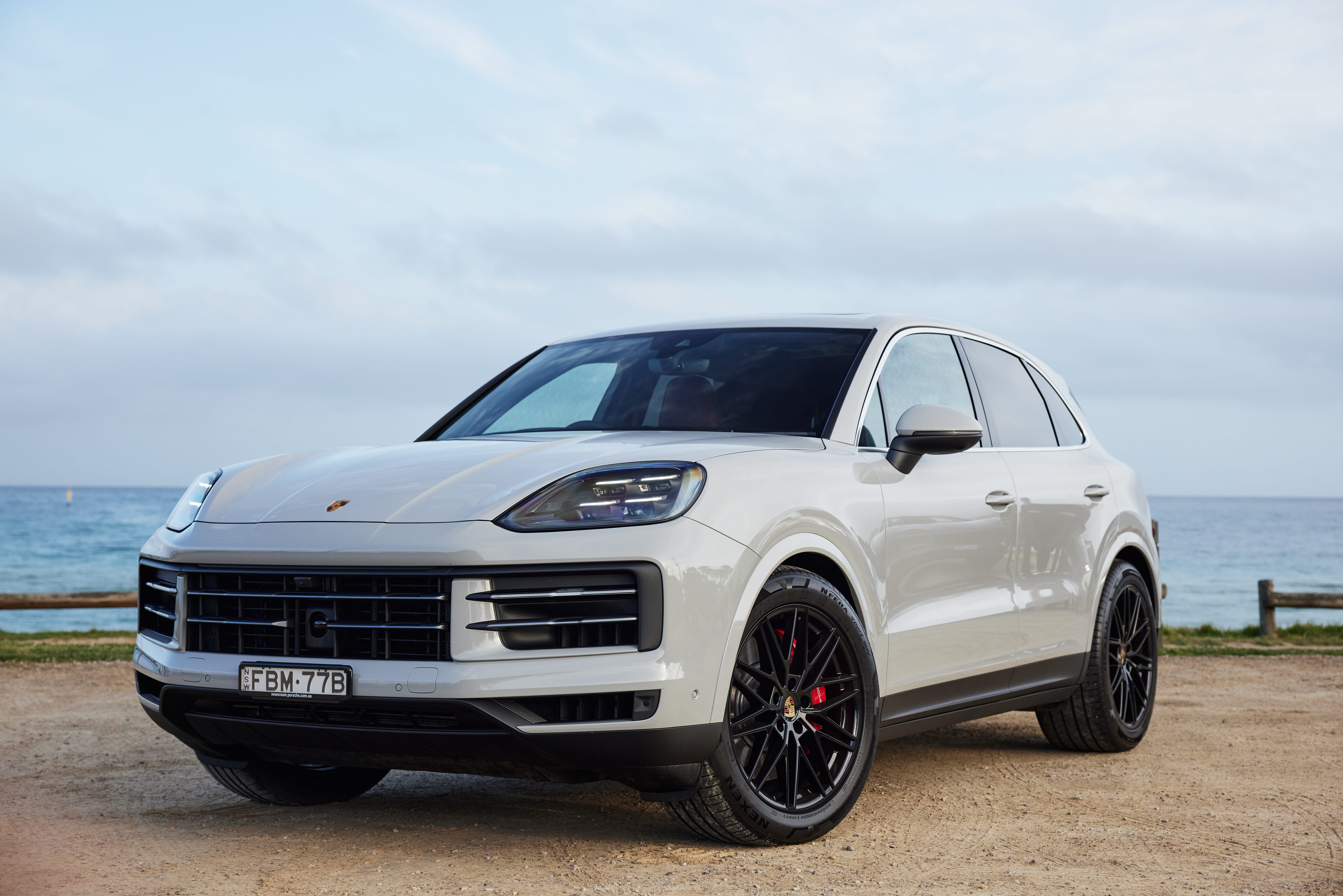 Product Highlights: Porsche Cayenne – More luxury, more performance ...